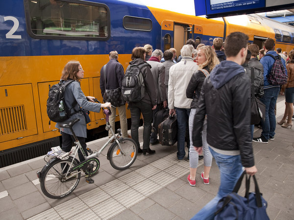 Fiets meenemen in binnenlandse treinen - Fietsersbond
